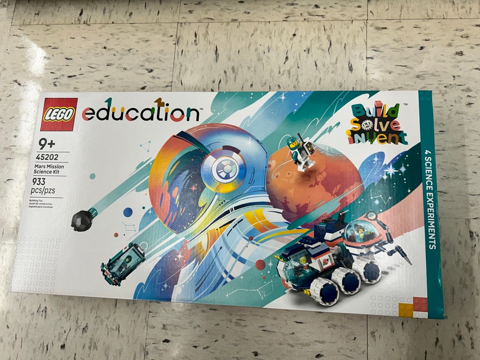 Lego Mars Mission Science Kit | Toys & Games | Markham / York Region ...