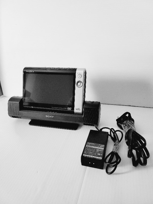 Sony Portable DVD / CD Player Walkman Model: D-VE7000S | General ...