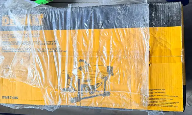 DEWALT Compact Portable Jobsite Table Saw 8 1/4” 15 Amp - New | Power ...