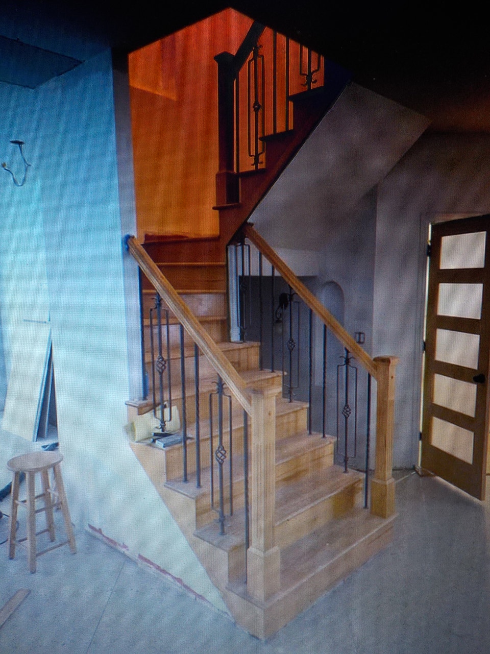 RAMPES AVEC BARREAUX D'ESCALIERS BOIS ET MÉTAL | Floors & Walls | Laval ...