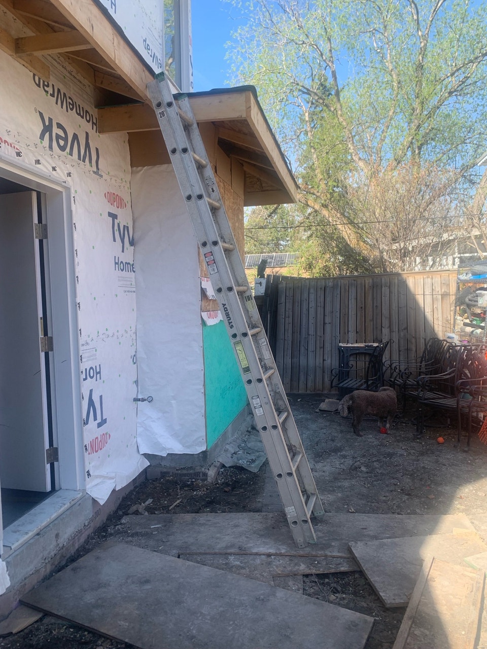 Aluminum Extension Ladders / Ladder Jacks and platform | Roofing ...