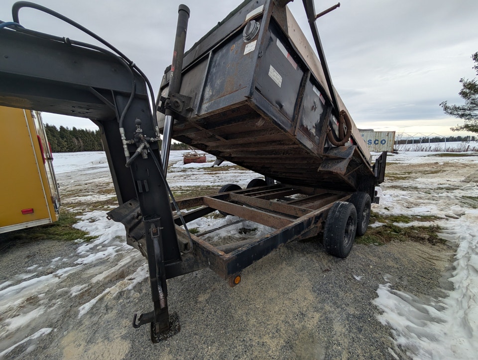 Remorque gooseneck dompeur | Cargo & Utility Trailers | Sherbrooke ...