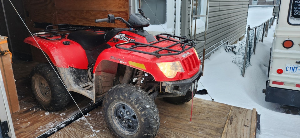 2014 Arctic Cat 500 EFI with Warn plow | ATVs | St. Catharines | Free ...