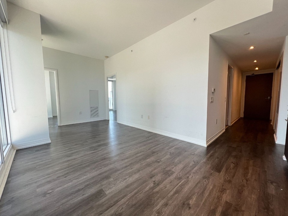 2 BED 2 BATH [Downtown Toronto] | Long Term Rentals | City of Toronto ...