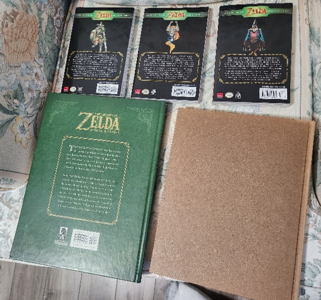 Various The Legend of Zelda Books and Graphic Novel Manga Comics ...