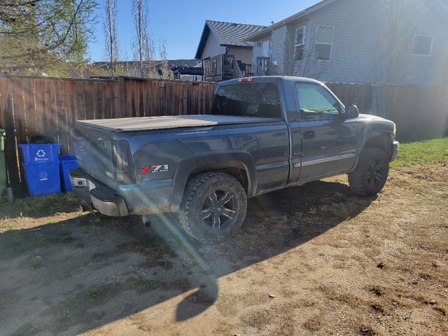 2006 GMC RCSB | Cars & Trucks | Red Deer | Kijiji