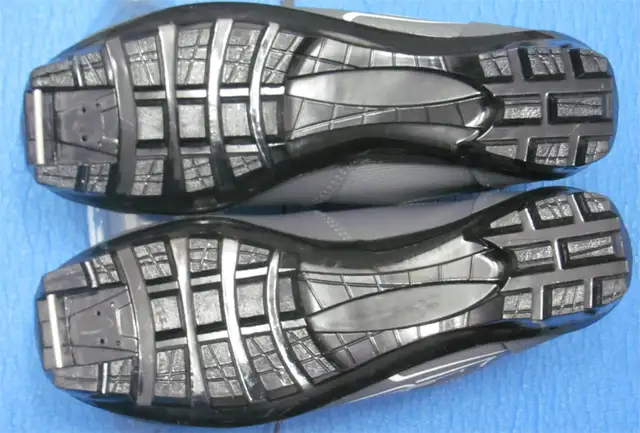 Cr.Country Ski -190cm/ NNN Boots Size-6.5 (EU-39)/ Poles-135cm | Ski ...