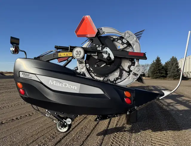 2024 MacDon FD245 | Farming Equipment | Saskatoon | Free local ...
