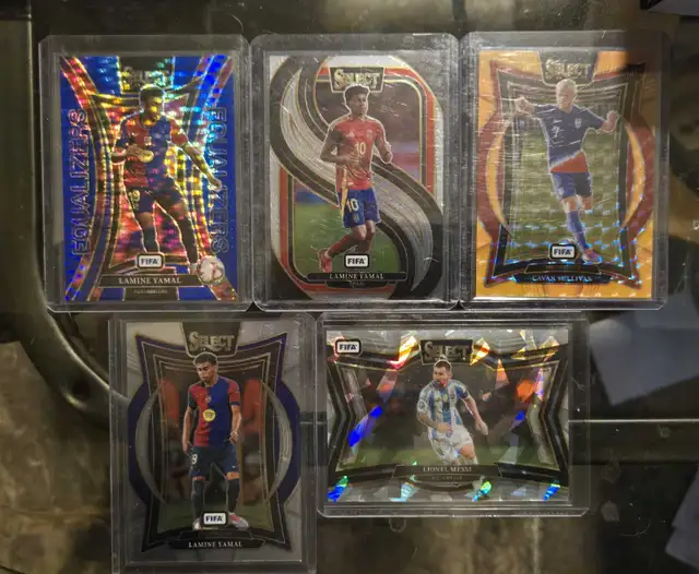 Messi ,Yamal lot and Cavan Sullivan Rc /125 | Arts & Collectibles ...