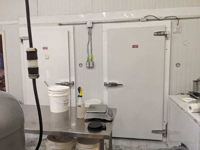 Commercial Walk In Fridge & Freezer (Freezer never used) . | Other ...