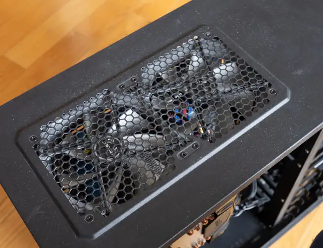 Fully loaded desktop PCIntel Core i7-3770K, Gen. 3, | Desktop Computers ...
