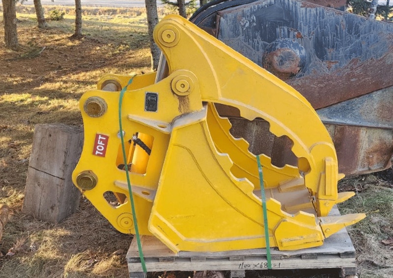 2023 TOFT 10-18 TON 06B 24-inch Bucket Hydraulic Grapple/Thumb | Heavy ...