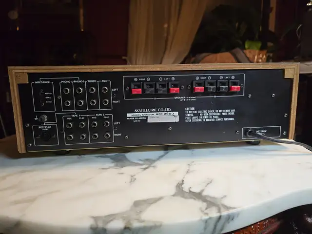 Vintage Akai AM-2600 Integrated Amplifier | Stereo Systems & Home ...