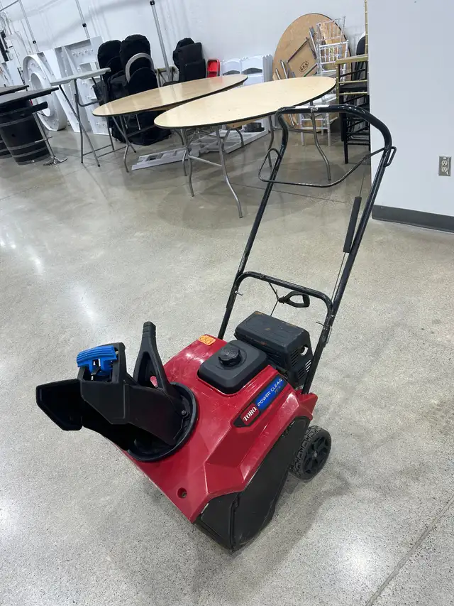Toro Snow Blower on Sale - Ready to Go | Snowblowers | Calgary | Free ...
