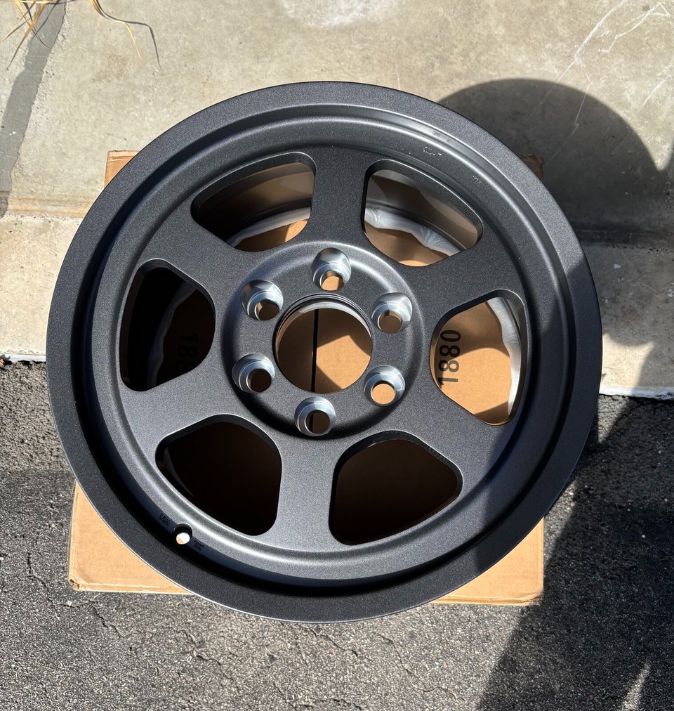 Set of 5 - 18x8, +45, 6x139.7 Forged Wheels for Toyota/Lexus | Tires ...