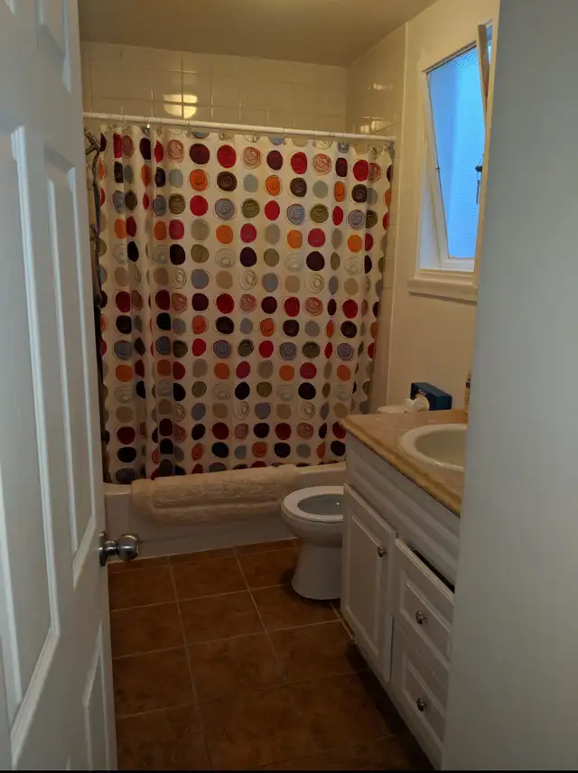 5 1/2 metro honore beaugrand - proche St laurent rivier a louer | Long ...