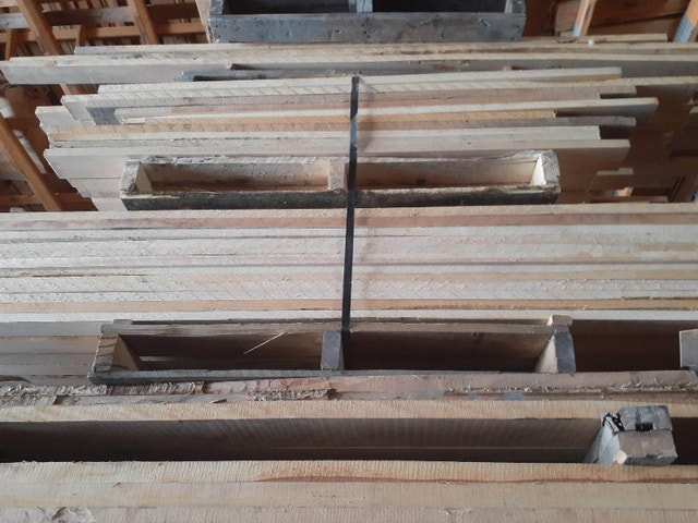 liquidation de bois, noyer, érable, chêne, cerisier, merisier ...