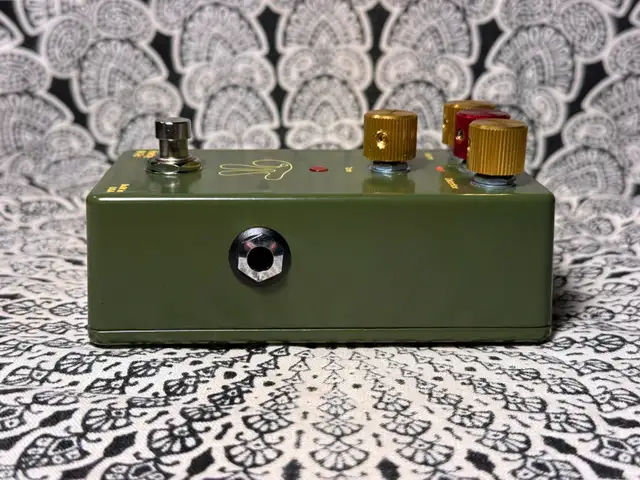 Harby Pi-7c Modified Fuzz/Distortion Guitar Pedal | Amps & Pedals ...