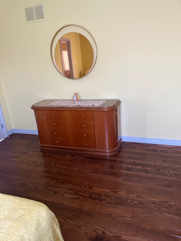 Ladies only large room for rent !!!! | Room Rentals & Roommates | City ...