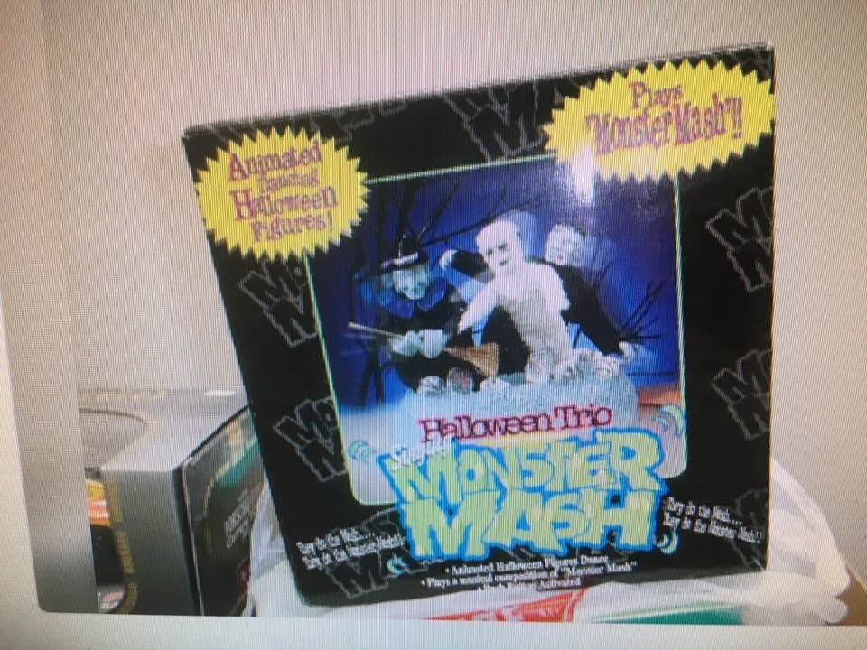 NEW VINTAGE 1997 MONSTER MASH SINGS & DANCES HALLOWEEN | Arts ...