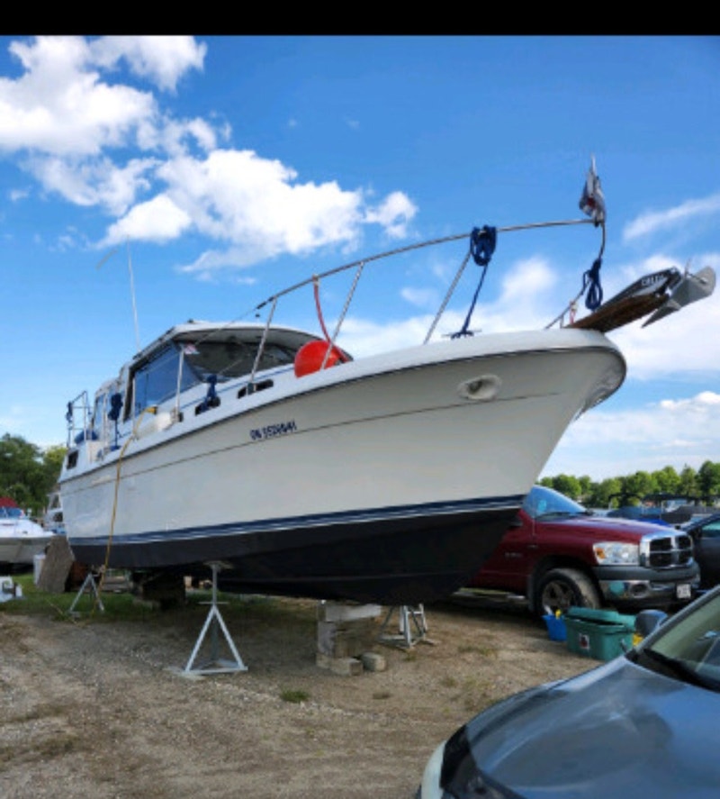 1989 Carver Riviera twin Volvo diesel | Powerboats & Motorboats ...