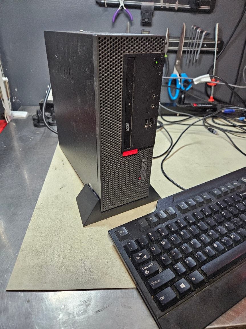 Lenovo ThinkCentre SFF Desktop PC – i5 | 8GB RAM | 256GB | Desktop ...