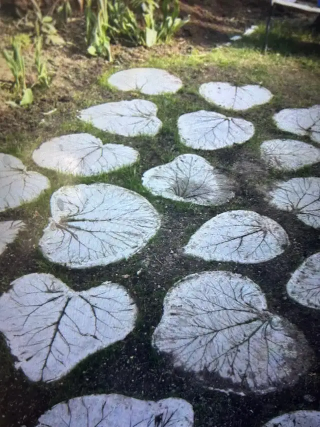 Concrete walk path leaves | Outdoor Décor | Kamloops | Free local ...