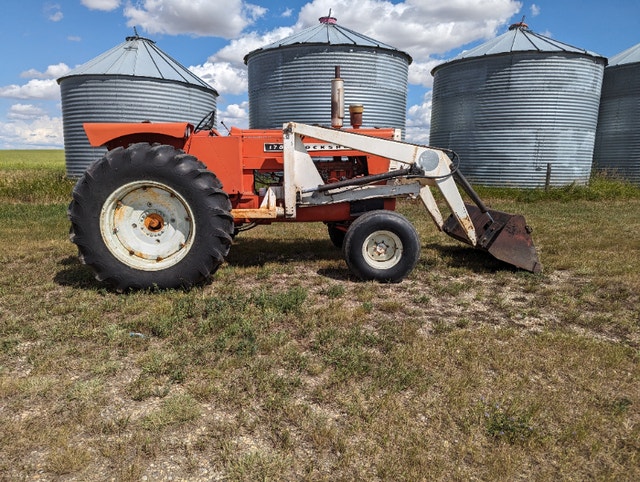 Gas 1968 Cockshutt Tractor With Hydra Drive and PTO | Farming Equipment ...