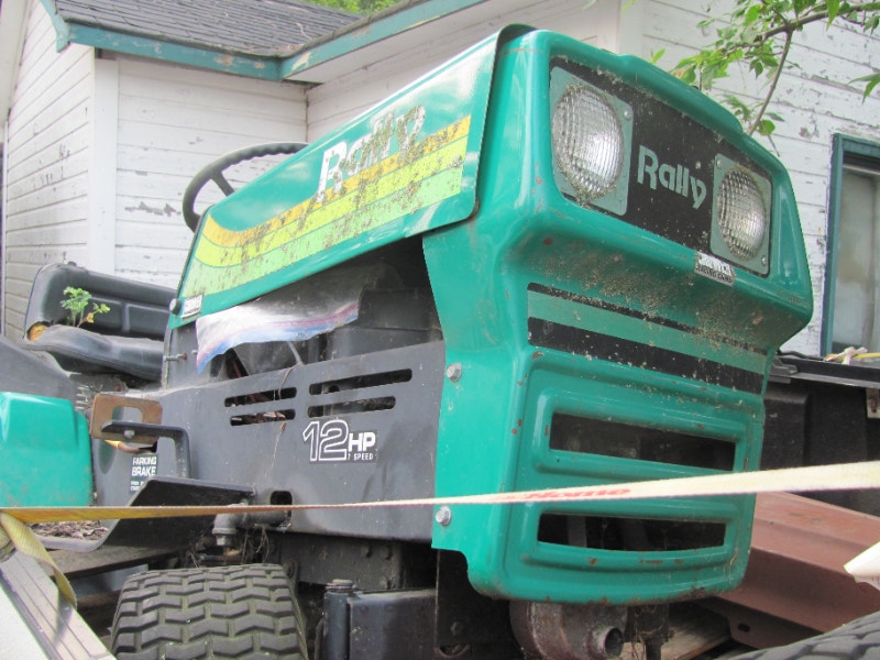 RALLY 12 HP LAWN TRACTOR FOR PARTS | Lawnmowers & Leaf Blowers ...