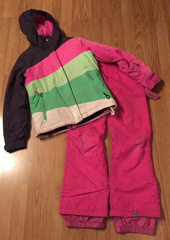 Linge Fille 10-12 ans (5) | Enfants et jeunesse | Saint-Hyacinthe | Kijiji