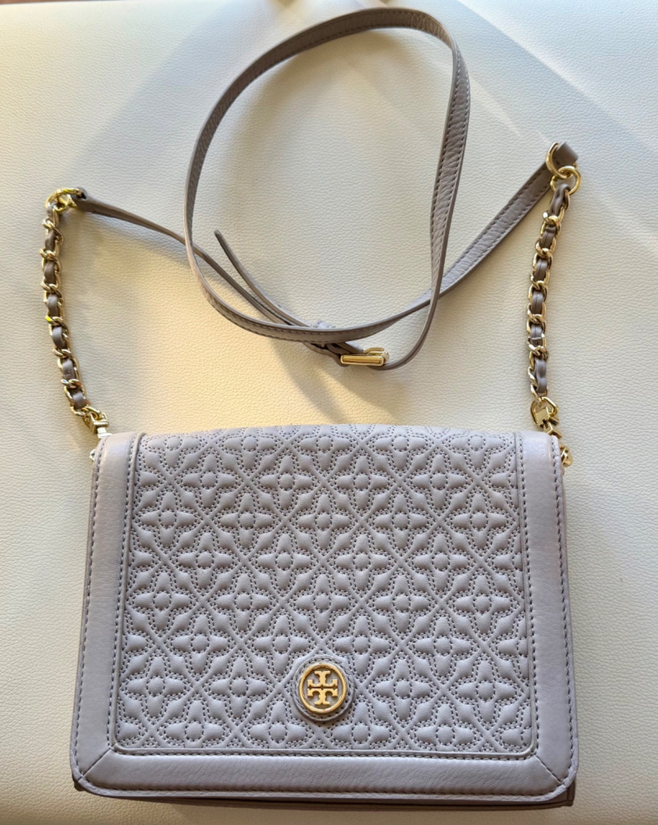 Tory Burch Crossbody Bag | Women's - Bags & Wallets | City of Toronto ...