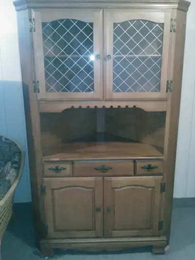 Hutch kijiji store