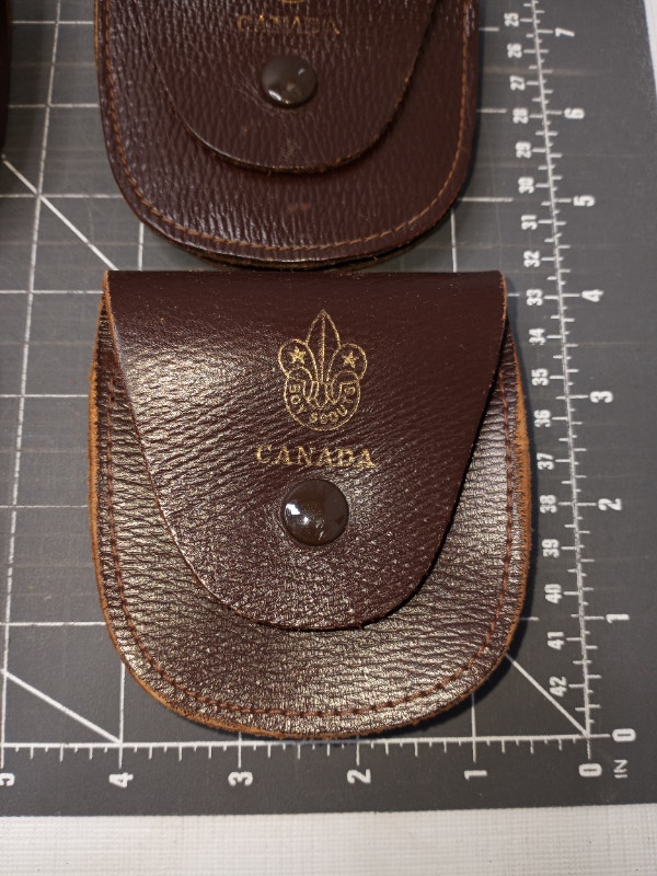 Vintage Boy Scouts Canada Leather Pouches | Arts & Collectibles ...