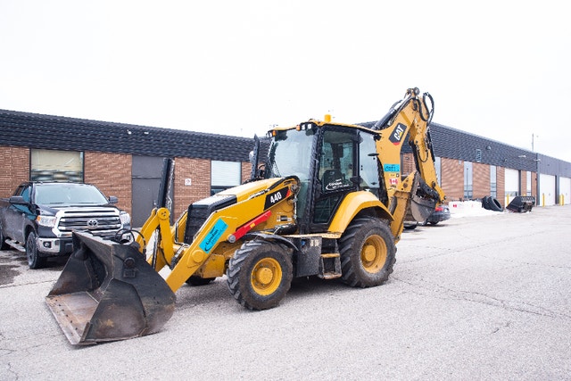 2019 CAT 440 BACKHOE | Heavy Equipment | London | Kijiji