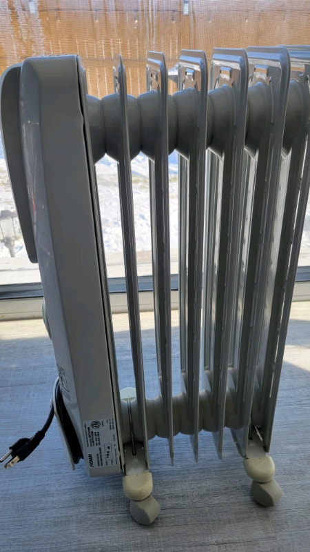 Noma Oil Filled Radiator Heater with Wheels 1500w | Heaters ...