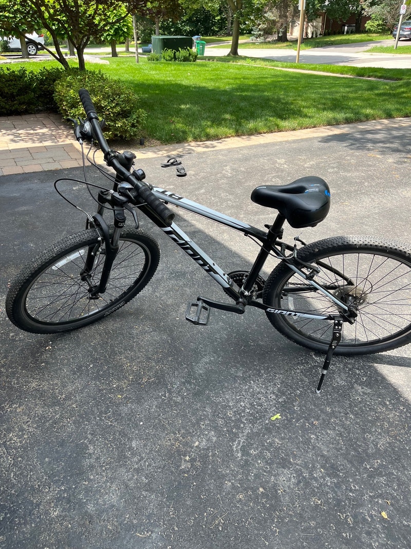Youth 15 inch Giant Bicycle | Kids | Mississauga / Peel Region | Kijiji