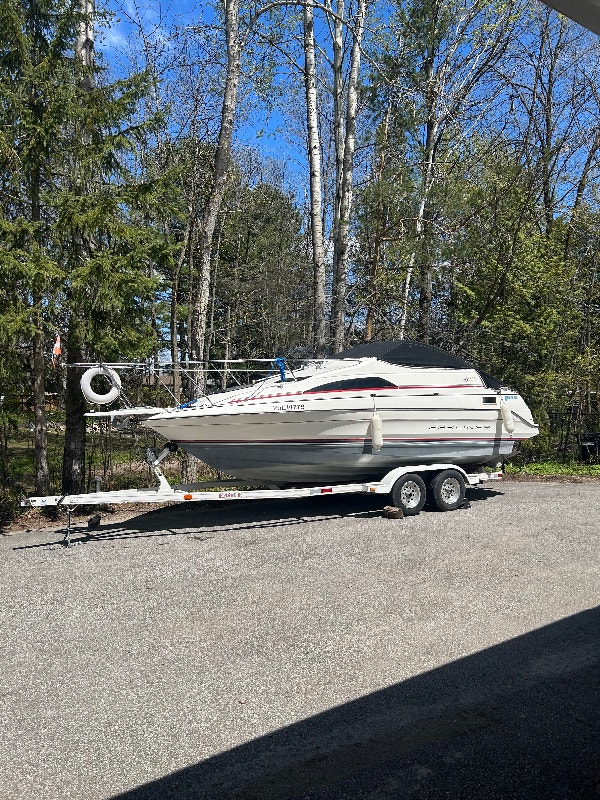 1990 Bayliner 2255 sun bridge | Powerboats & Motorboats | Barrie | Kijiji