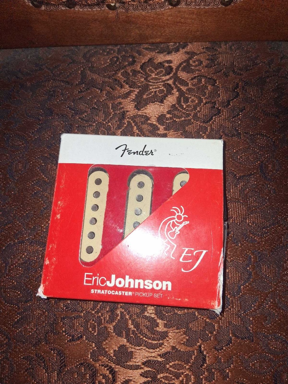 Fender EJ Stratocaster Pickups | Guitars | Thunder Bay | Free local ...