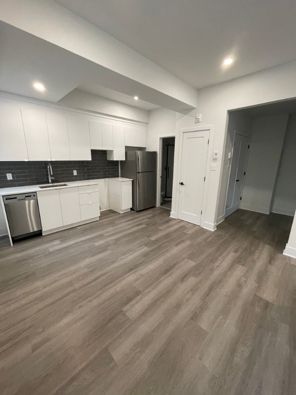 Fully Renovated 3.5 - A louer • For Rent | Locations longue durée ...