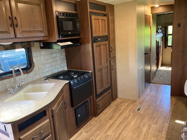 2015 Jayco Eagle Premier 314BHDS | Travel Trailers & Campers | Cape ...