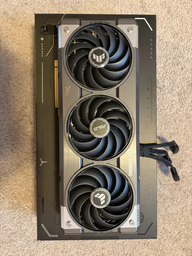 Asus tuff RTX 5070 TI OC Edition with Aoostar AG02 EGPU Dock | System ...