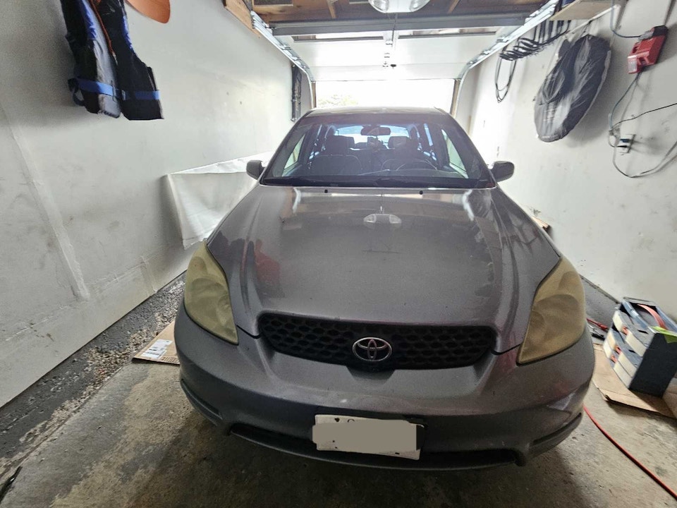 PENDING PICK UP - 2004 Toyota Matrix, Winter and Summer Tires | Cars ...