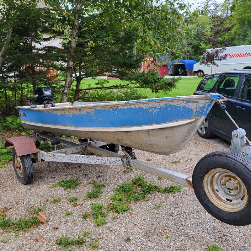 12' aluminum, 2 motors and trailer | Powerboats & Motorboats | City of ...