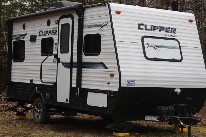 Clean 2017 RV For Sale | Travel Trailers & Campers | Bridgewater | Kijiji