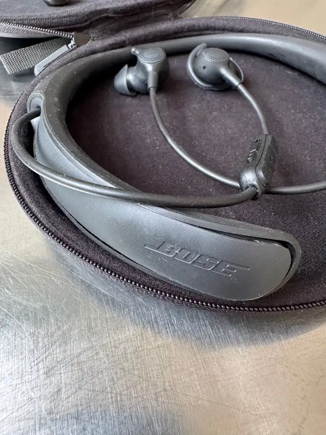 Bose QuietControl 30 (QC30) Wireless Noise Cancelling Headphones ...