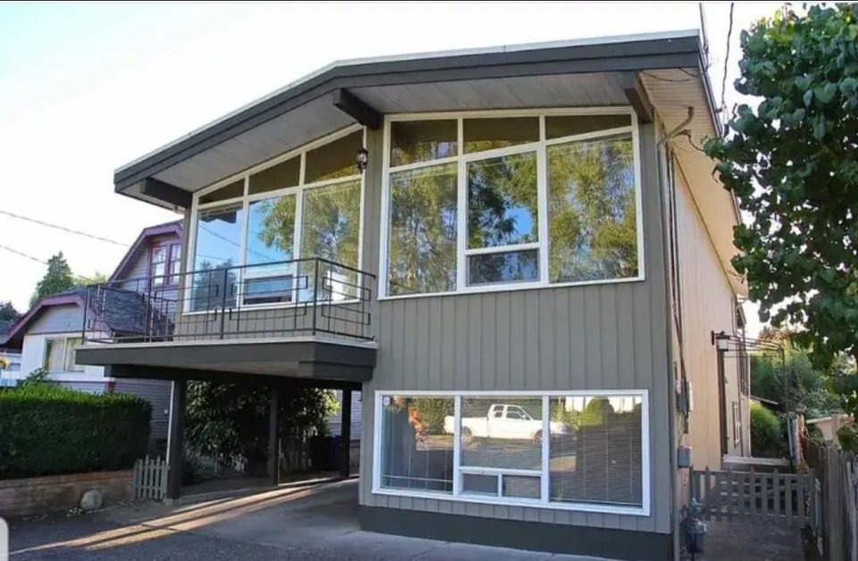 Whole 2 level house 4br 2 full bath | Long Term Rentals | Chilliwack ...