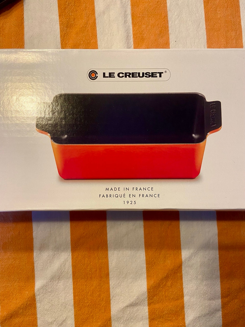 NEW Le Creuset Signature 23 cm Loaf Pan - Oyster | Kitchen & Dining ...