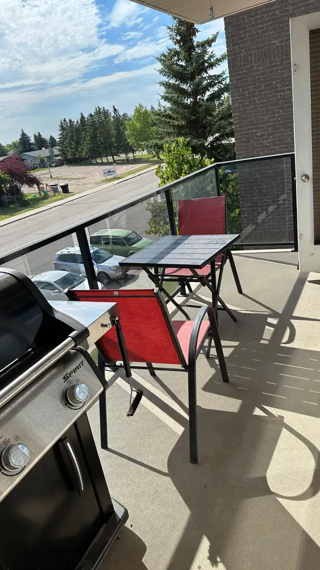 EXECUTIVE 2BDM Unfurnished Undergr pkg/elevator EASTSIDE | Long Term ...