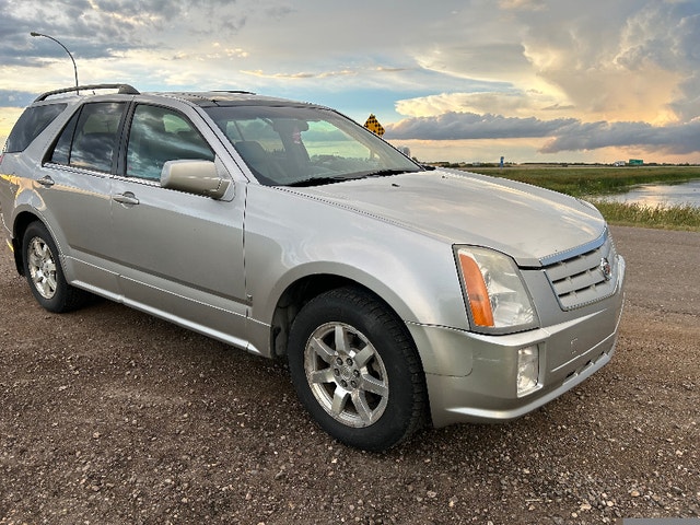 2006 Cadillac SRX | Cars & Trucks | Saskatoon | Kijiji