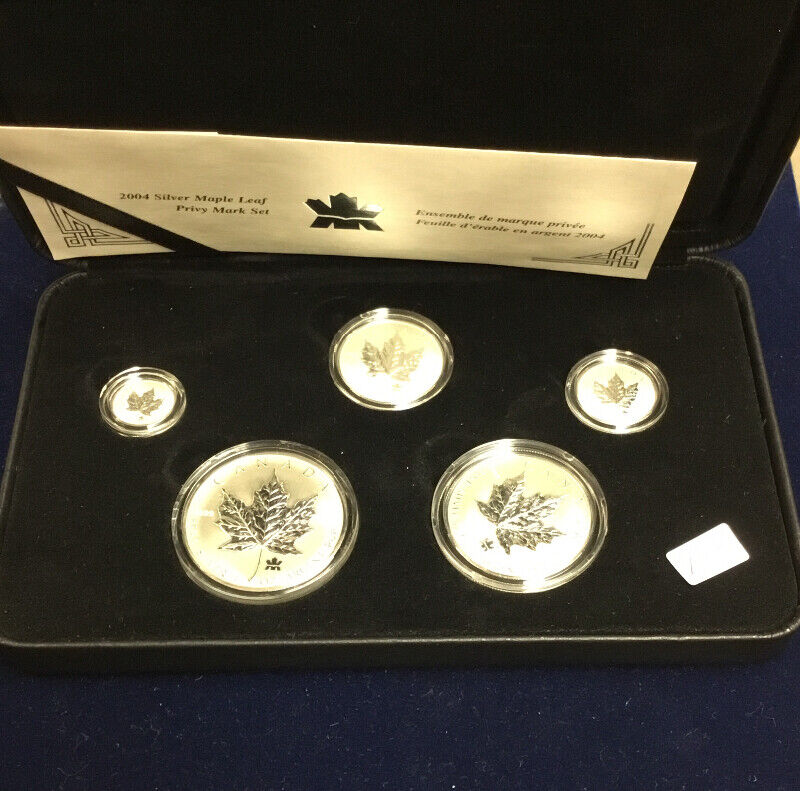 2004 Silver Maple Leaf Privy Mark Set | Arts & Collectibles ...
